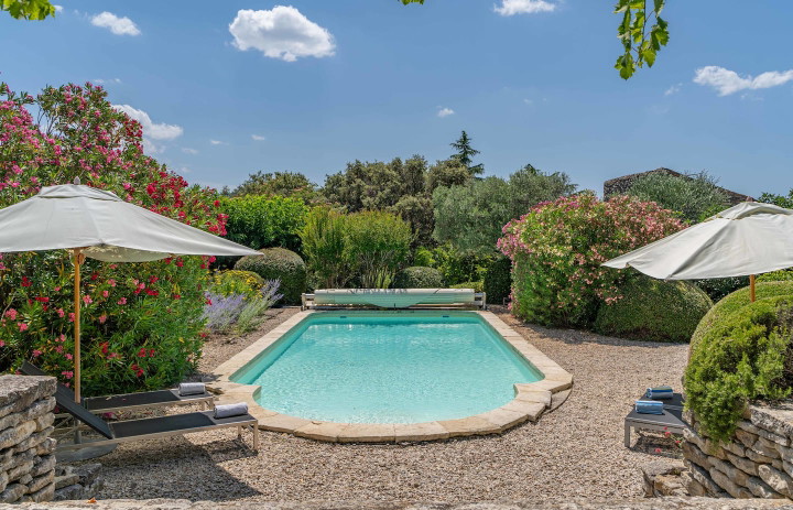 Le Paradis Des Fleurs Mas à Louer Avec Clim Et - Luberon