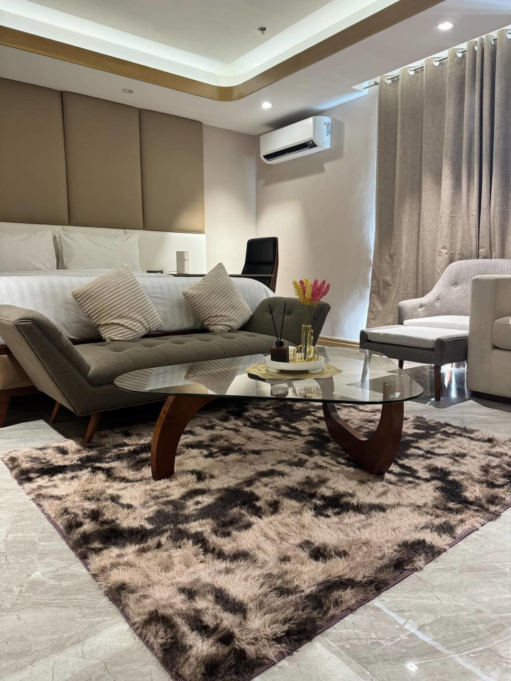 Wonyuphoria 1 Bed 1 Living Room Separate Type. Late Check-out. Balcony.cooking. Lots Of Towels Available For Washing - Angeles