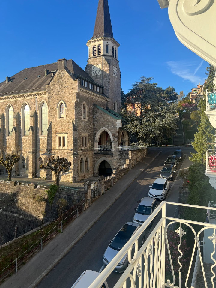 Sun-drenched Gem With Lake View - Lausanne