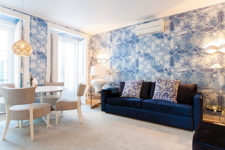 Elegant Design & Heart Of Chiado | Luxury 3br Apt - Campolide