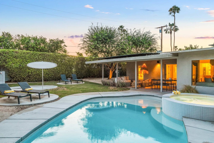 Palm Springs Mcm | Designer Pool, Spa & Privacy - Palm Springs, CA