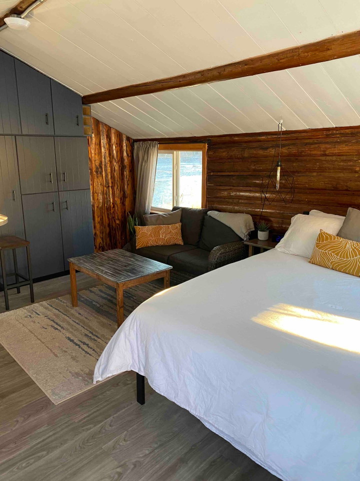 Cozy Cabin On The Bulkley River - Canada