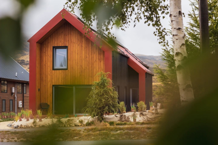 Luxury Mountain Lodge - Porters Alpine Resort