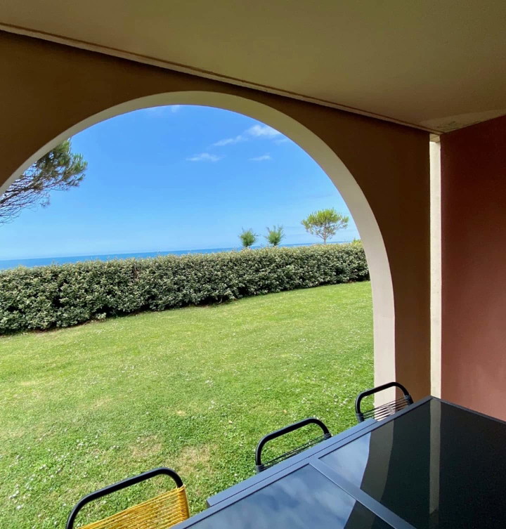 Seafront Apartment, Ideal For Family Or Friends - Biarritz