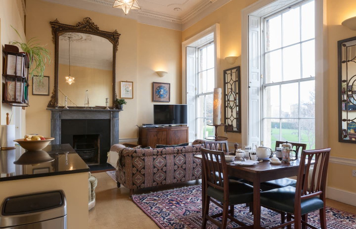 Interesting, Spacious Georgian Flat - Dublin