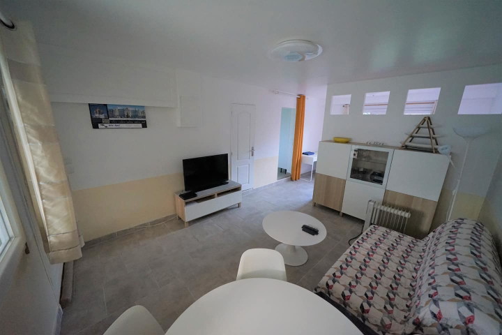 Appartement Dans Le Centre D'antony - Antony