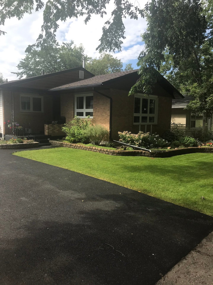 Bright Spacious Basement Suite - Saskatoon