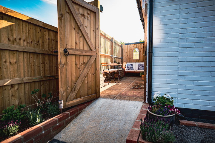 Retreat To The Studio - Dorking