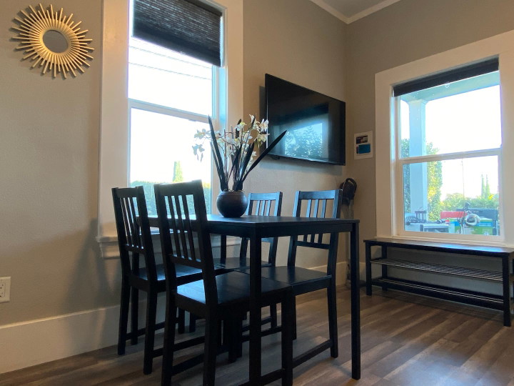 King Bed Studio, Recently Remodeled, Kitchen/bath - Pasadena, CA