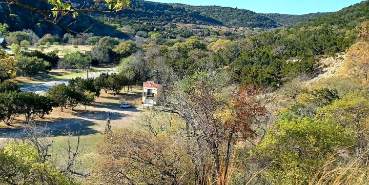 Jennys Romantic Hill Country Retreat - Texas