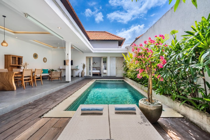 Tropical 2br Villa With Private Pool | Seminyak - Seminyak