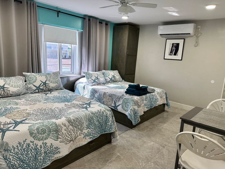 Q2 - 2 Queen Beds, Free Parking - Nassau