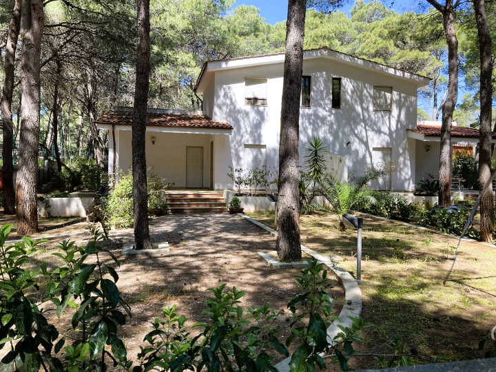 Villa In Pineta E Vicino Al Mare - Castellaneta Marina