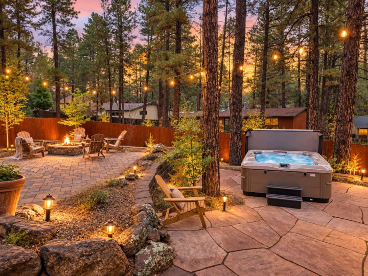 Luxury Flagstaff | Hot Tub Downtownsnowbowlnau - Flagstaff, AZ