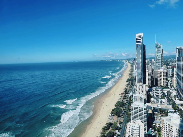 Oceanfront 2b2b Apt With Sofa Bed And Sea Views - Surfers Paradise