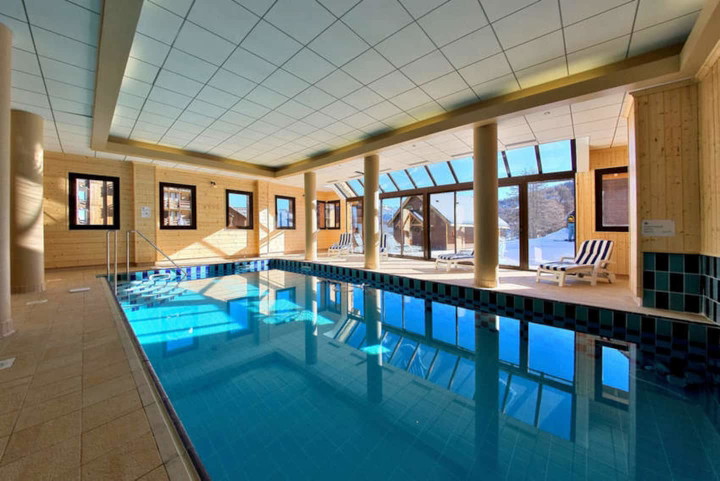 Deneb 6 Pers/piscine/sauna/ski Au Pied/parking - Risoul