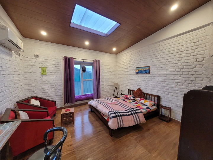 Beautiful Ac Studio Apartment - Himalay Homestays - Dehradun