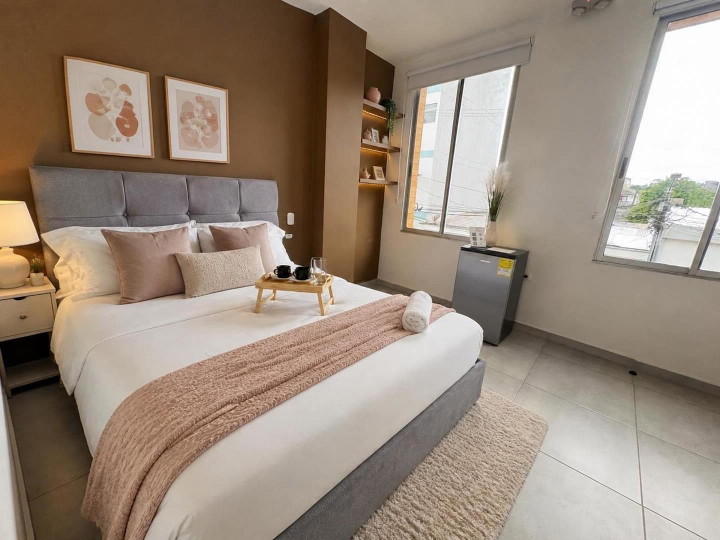 202 -Suite De Hotel Con Aire Sala Comedor Y Cocina - Florencia