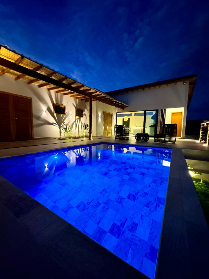 Casa De Campo Alto Padrão | Piscina Aquecida - Socorro
