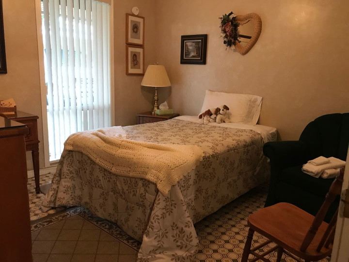 Fort Langley Single Bed: Gov Reg Nbr H431119048 - Langley