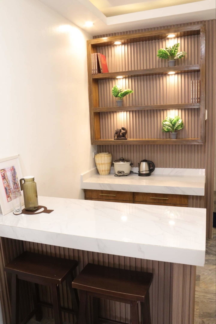 Quinza Apartelle Modern / Traditional L1 - Bataan