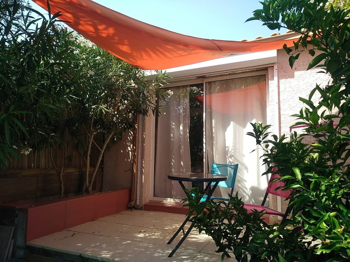 Studio Avec Terrasse Proche Montpellier, à Pignan - Fabrègues