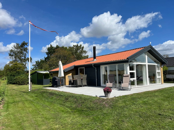 Poppelhuset I Vemmingbund
150 Meter Til Stranden - Sønderborg