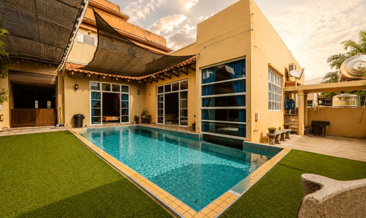 Batu Pahat Santalia Villa 4br 12pax Pool&pooltable - Batu Pahat