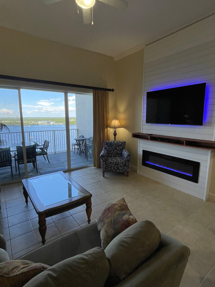 Waterfront Condo Minutes From Disney/ Universal - Orlando