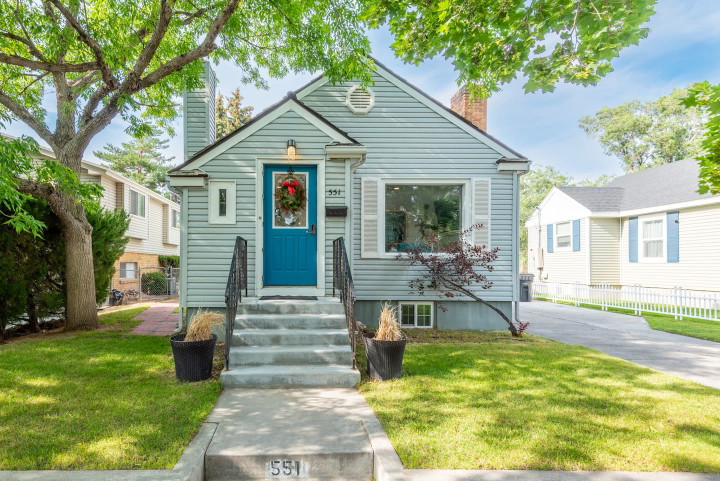 The Enchanting Red Fern Home W/ Kitchen & Hot Tub - Idaho Falls, ID