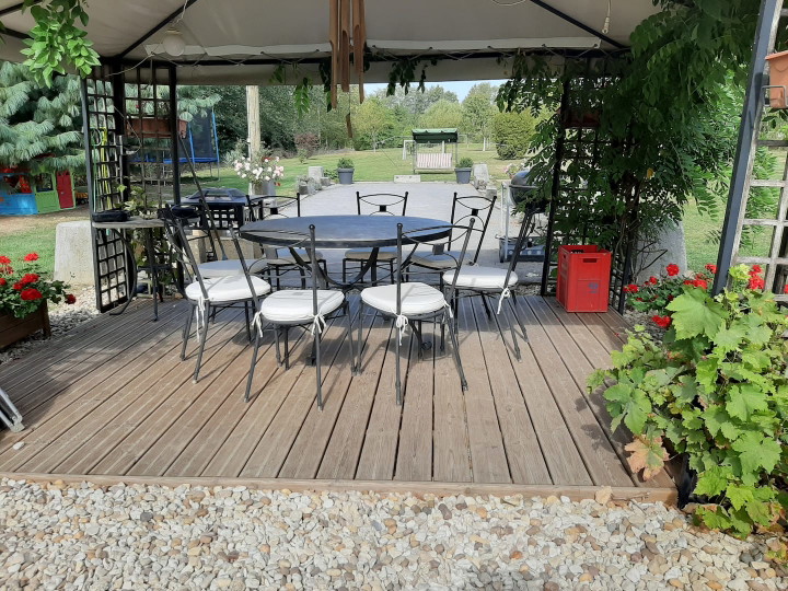 Gîte Des Peupliers Avec éTang De Pêche Privé - Ardennes