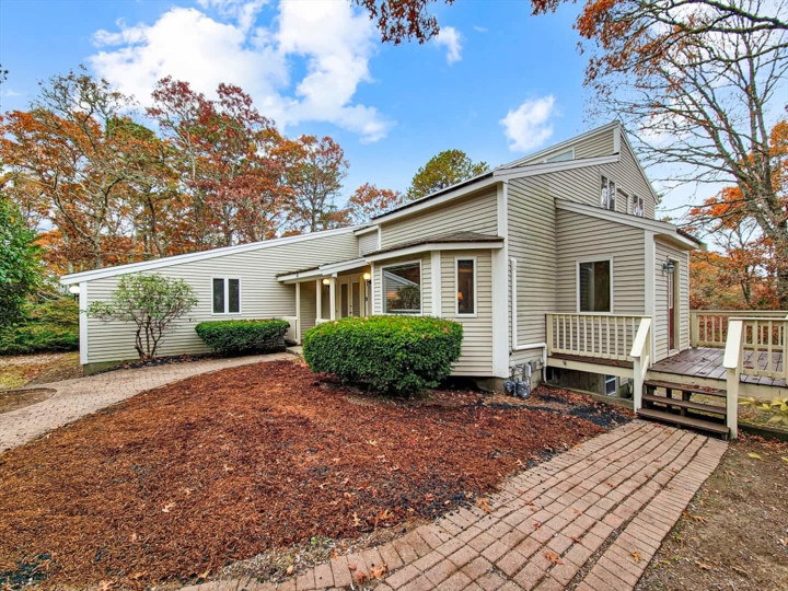 Spacious Lake House For Large Groups Capecod Views - Mashpee, MA