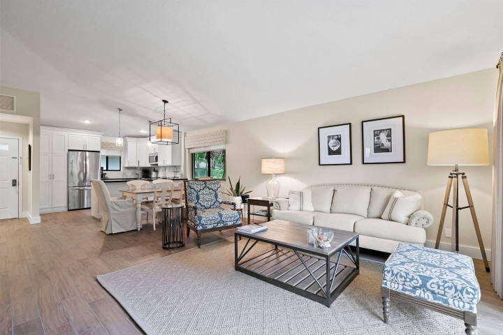 Quaint & Beautiful Pga National Club Cottage - The Bahamas