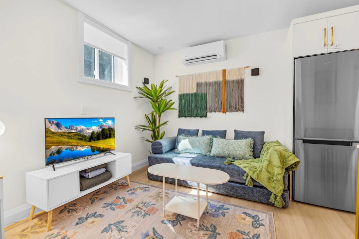 Cozy Home Lower Suite | Free Parking | Wifi - St. Jacobs