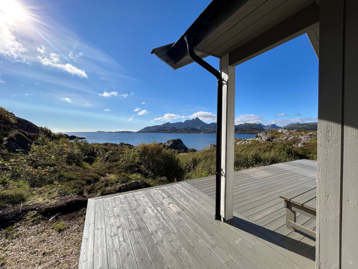 Private Waterfront Cabin In Lofoten - Norwegen