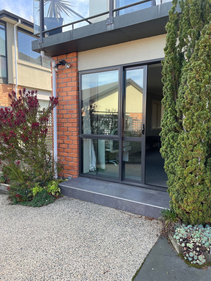External Access In Caversham - Dunedin