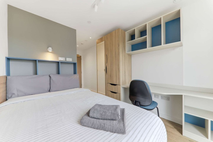 New Student Only Ensuite Rooms In Central Leeds - Leeds