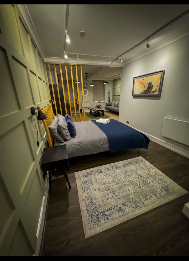 Charming Soho Oasis 2 : King Size Bed - London, UK