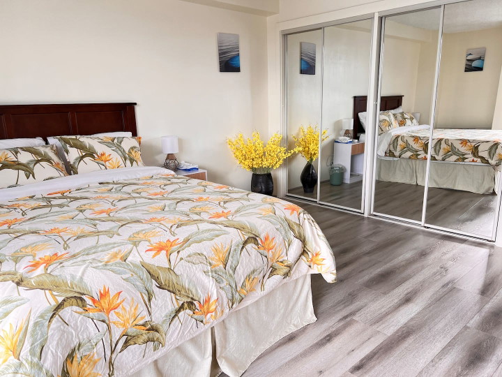 Centrally Located, Elevators, Pool, Wifi And A/c - Hilo, HI