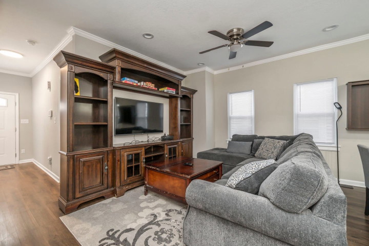 Contractors Welcomed Spacious Home Sleeps 8 - Chesapeake, VA