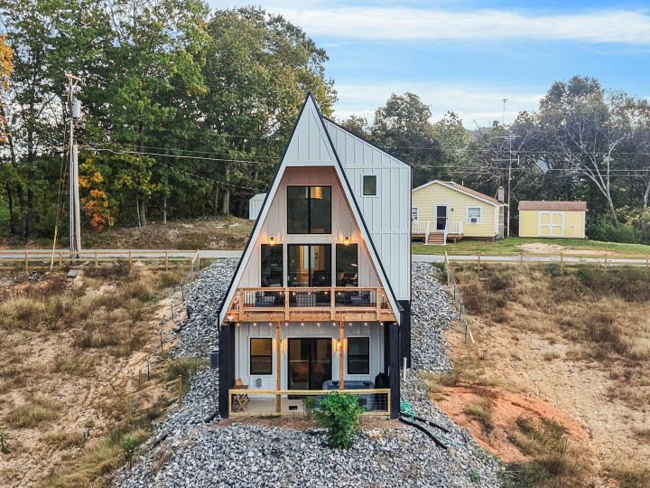 Nordic Nest | Hot Tub  Lookout Mtn  Sleeps 10! - Lookout Mountain, TN