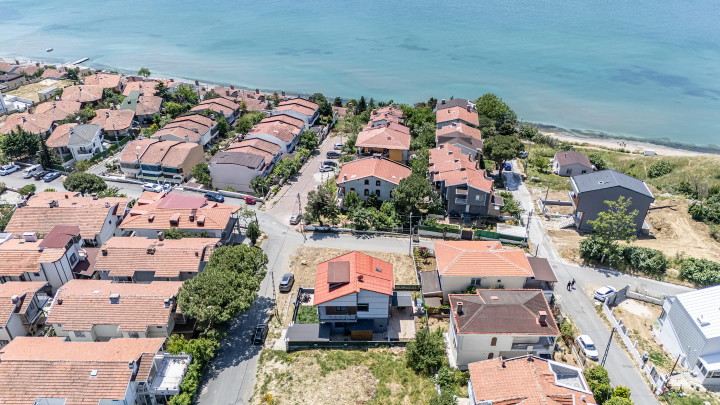 Stunning 4-floor Villa With Sea View & Beach - Silivri