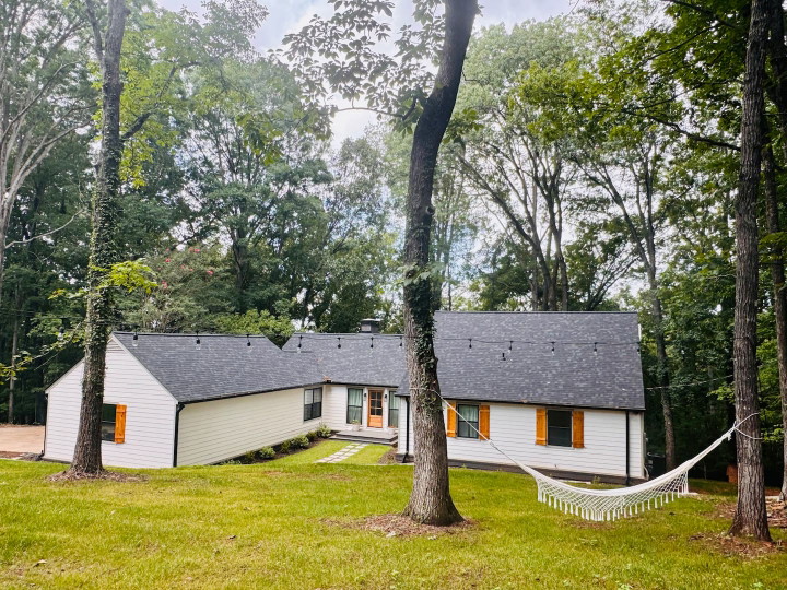 Woodland Retreat - Acworth, GA