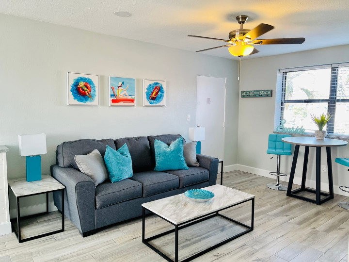 Coastal Escape St Pete Beach | Sand, Pool & Beach - St. Pete Beach, FL