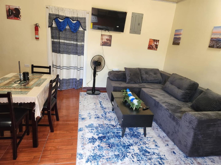 The Sapphire Suite @ A Hidden Gem In Lovely Linden - Guyana