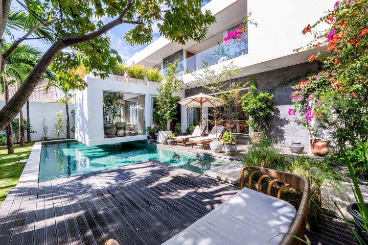 Luxury 3br Villa With Pool, Sauna & Garden - Canggu