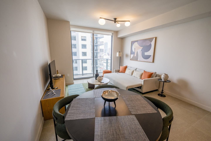 Luxury 1 Master Bedroom In The Crosby #2312 - The Bahamas