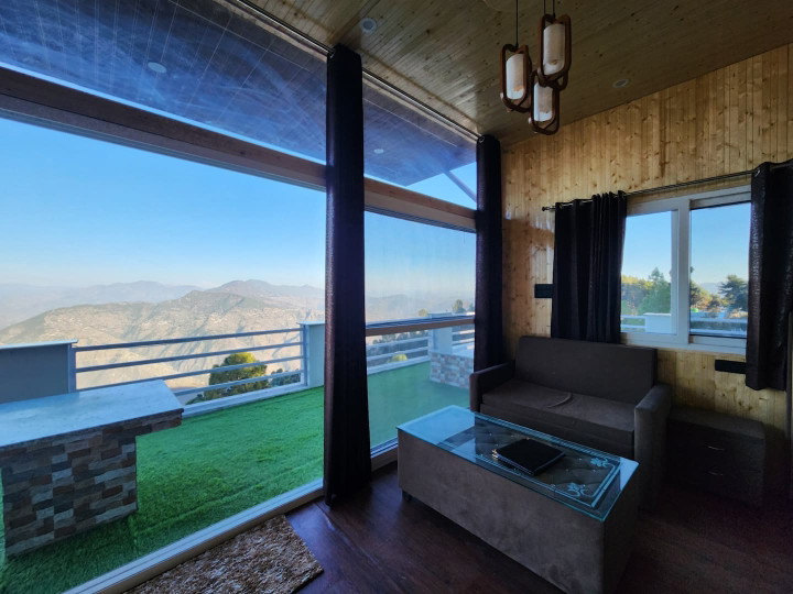 Private Swimmingpool/villa - New Tehri