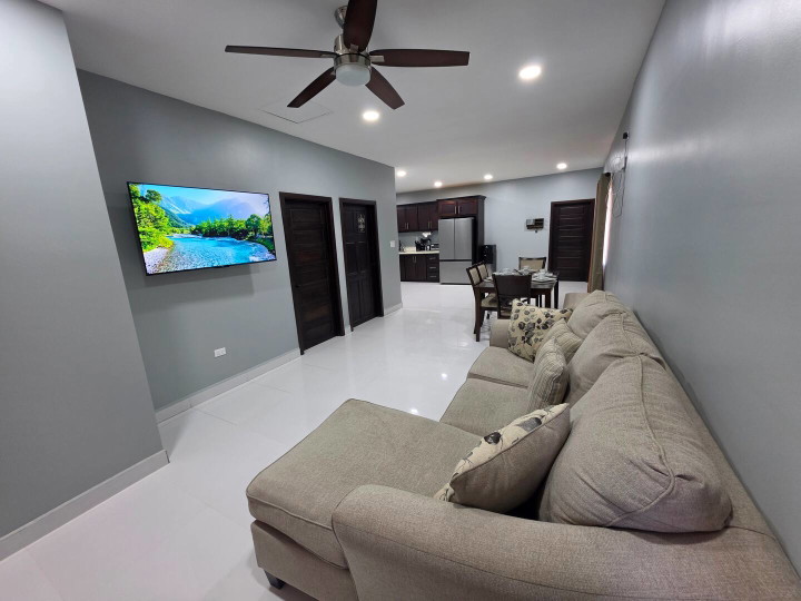 Modern & Spacious 3 Bed Apt In Belize City - Azure - Belize