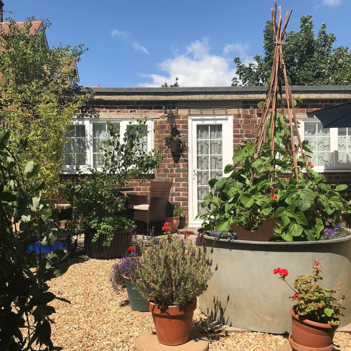 Converted Ww11 Air Raid Shelter - Littlehampton